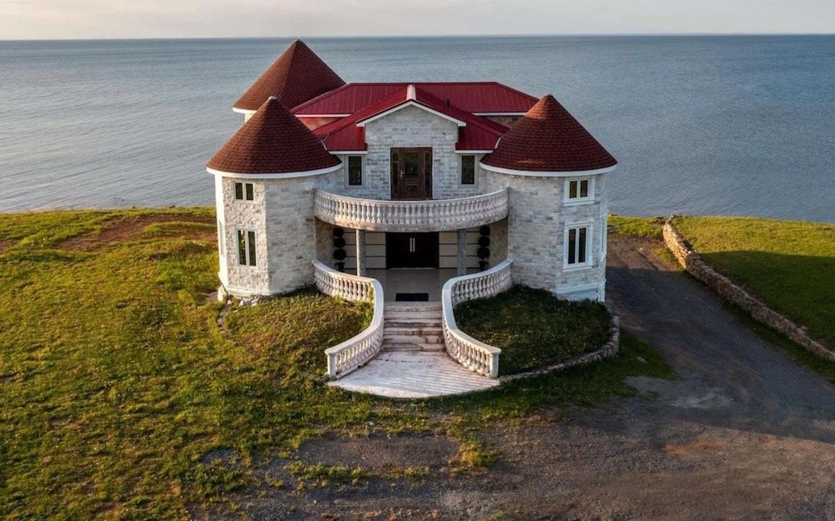 Listed | STOREYS