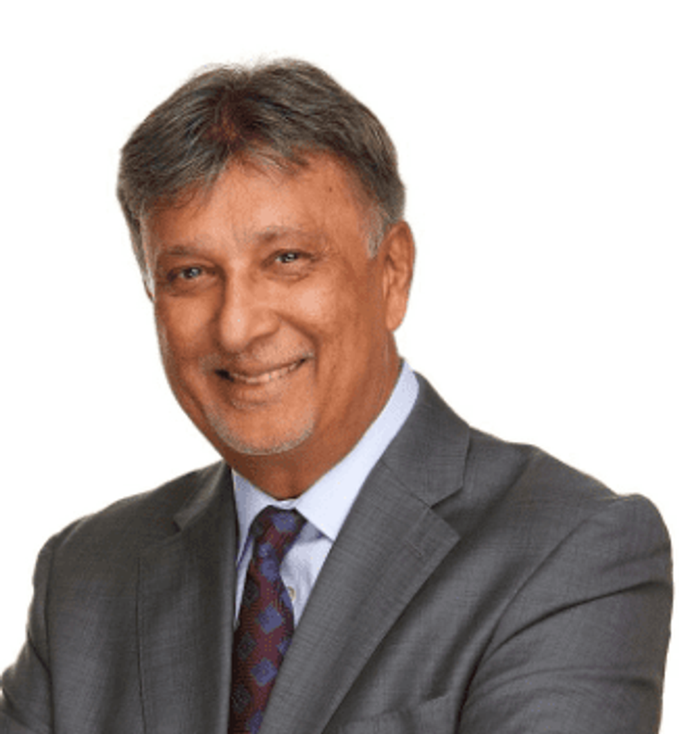 Al Moosa: Meet the Agent - STOREYS