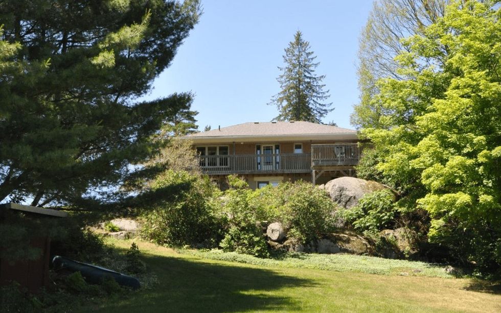Moon River Beachfront Offers Summer Escape in the Heart of Muskoka
