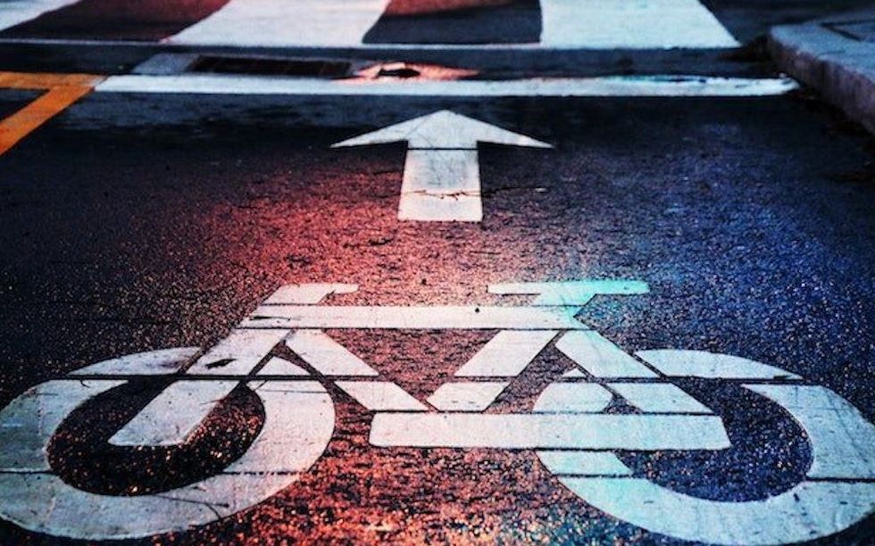 Report Recommends 10 Kilometres of New Cycling Lanes in Toronto