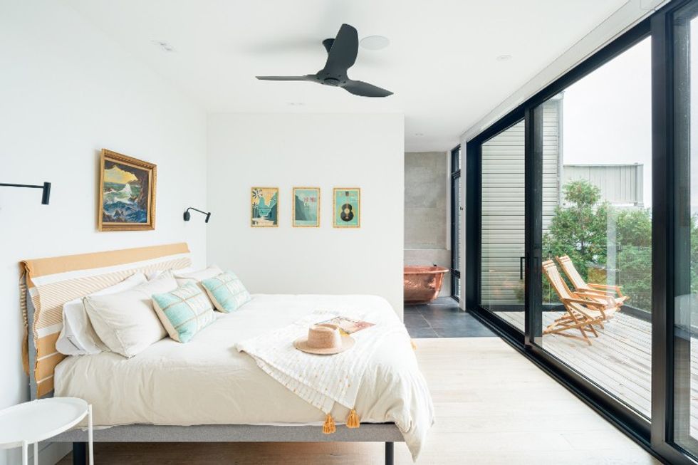 This Mimico Modern Serves Elevated Beach-Side Living