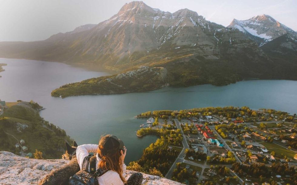 "Alberta Is Calling" Campaign Aims To Entice Toronto and Vancouver Talent