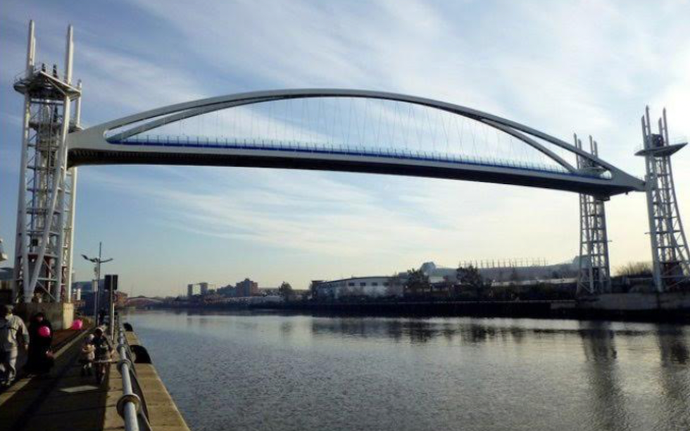 Has the Time Come to Build a Bridge to the Toronto Islands?