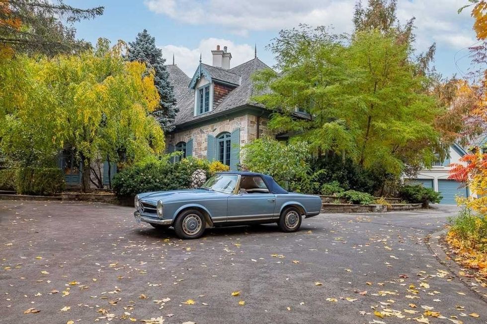 This Vaughan Mansion is Straight Out of Beauty and the Beast