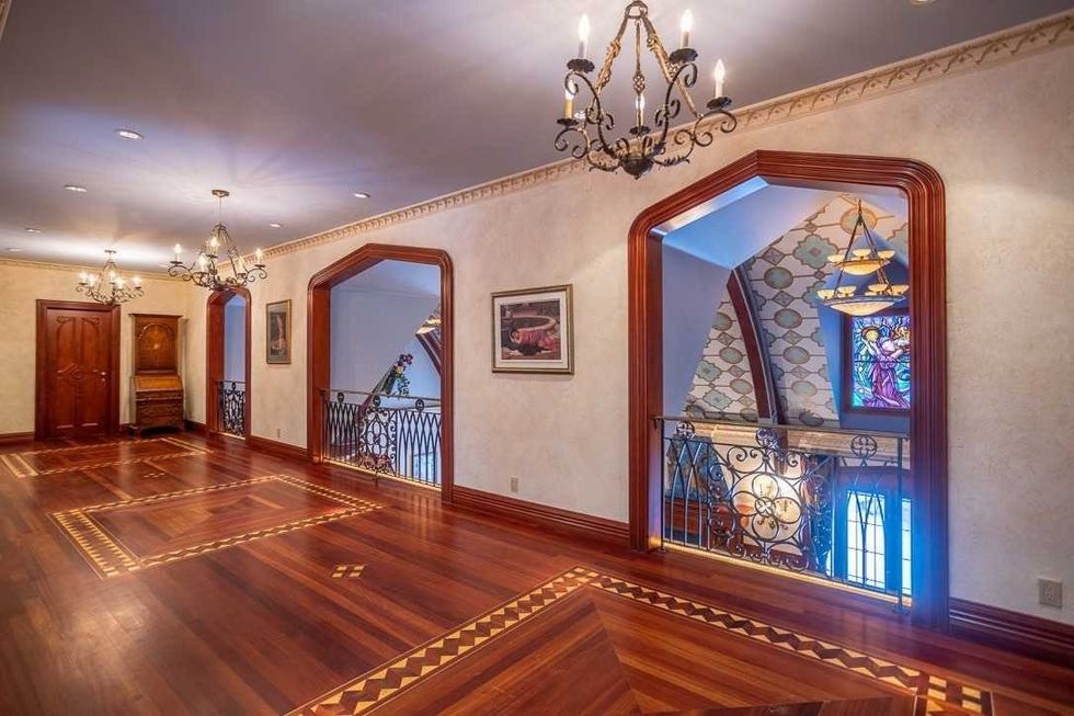 This Vaughan Mansion is Straight Out of Beauty and the Beast