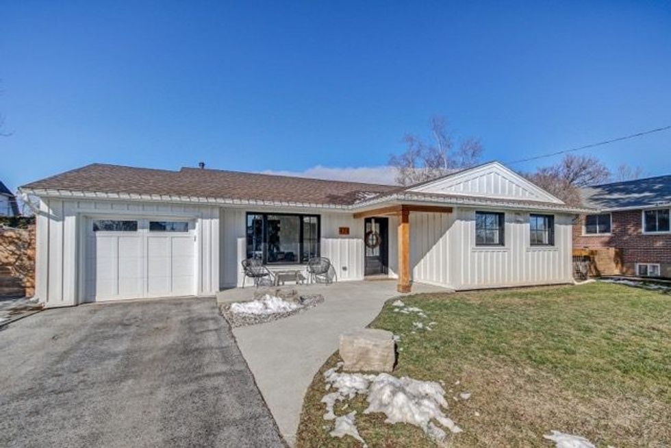 Charming Oakville Farmhouse Boasts Striking Modern Interior